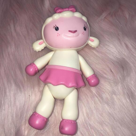 Disney | Toys | Disney Junior Lambie Mcstuffins 7 Tall | Poshmark